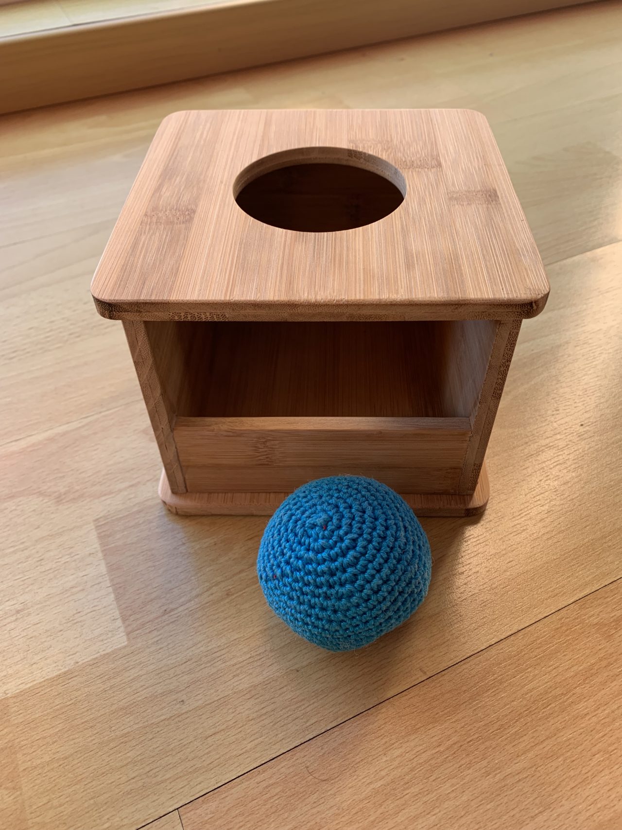 Une boite et des boules pour Milo - Olivierbricole